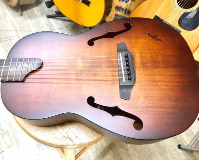 K.Yairi Nocturne Fホール仕様 F-Custom マイク搭載 アンプに繋げる PICKUP付 【 Kヤイリ ノクターン PU搭載 Nocturne-F 】 ギター専門店 ...